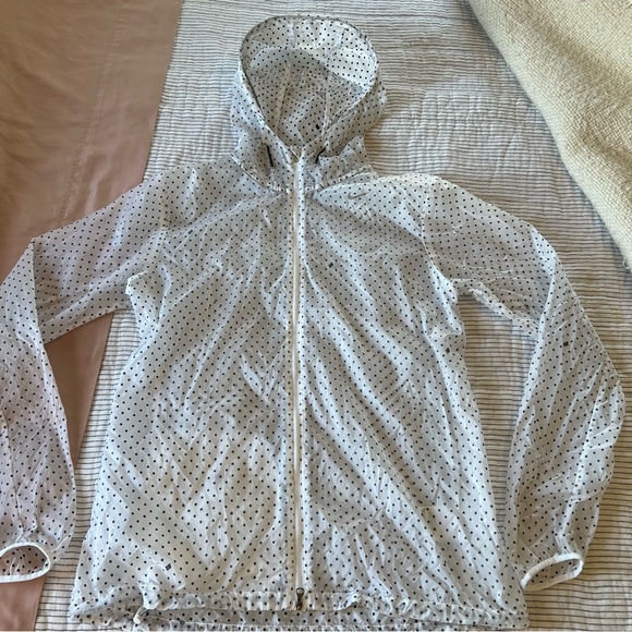 Nike | Jackets & Coats | Sheer Nike Running Logo Rain Jacket Medium ...